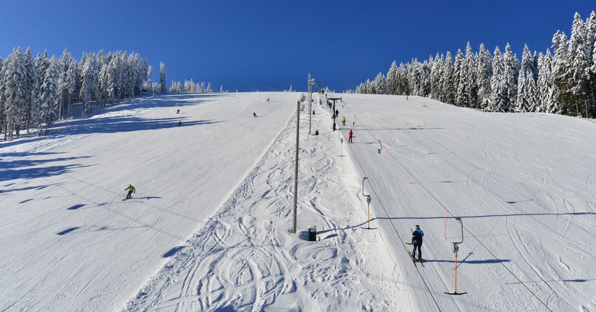 Smučišča v Sloveniji - odpiralni čas in cenik - Trideseta